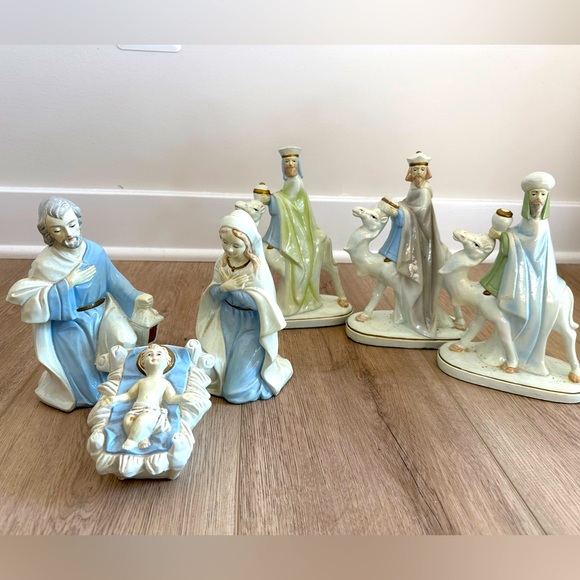 Holiday | Vintage Handmade Nativity Set | Poshmark